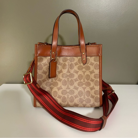 Coach | Bags | Coach Field Tote 22 In Signature Canvas With Horse And ...